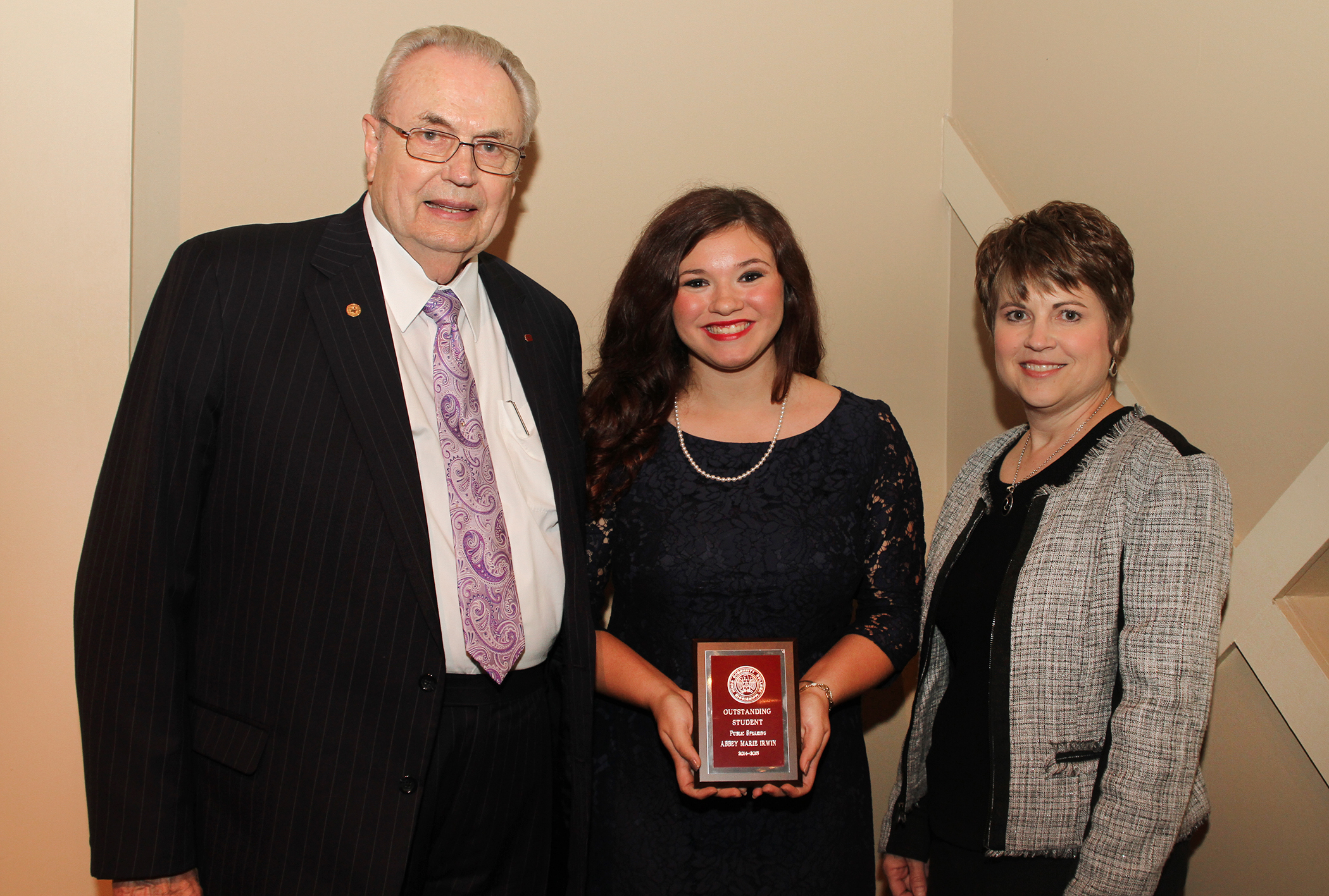 Hinds CC presents 38 departmental student awards | Hinds Community College