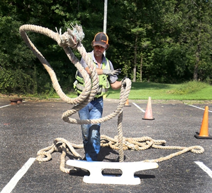 Deckhand trainees latch onto careers in Vicksburg | Hinds Community College