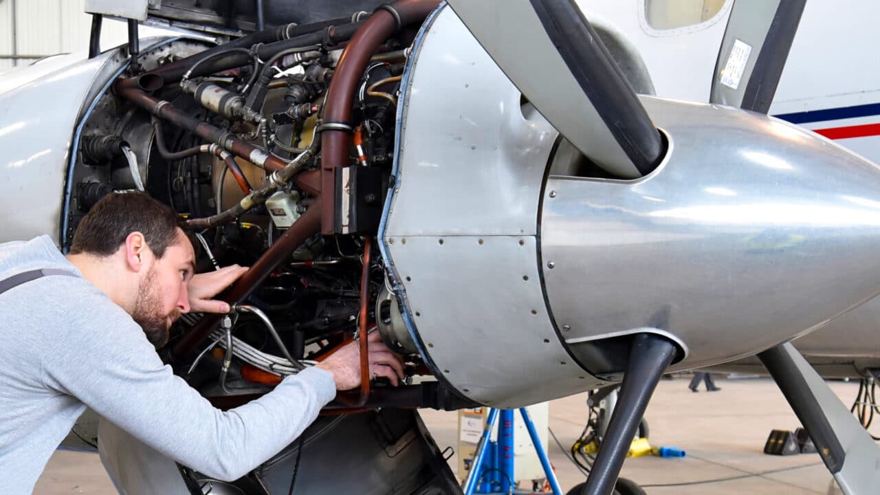Aviation Maintenance Technology | Hinds Community College